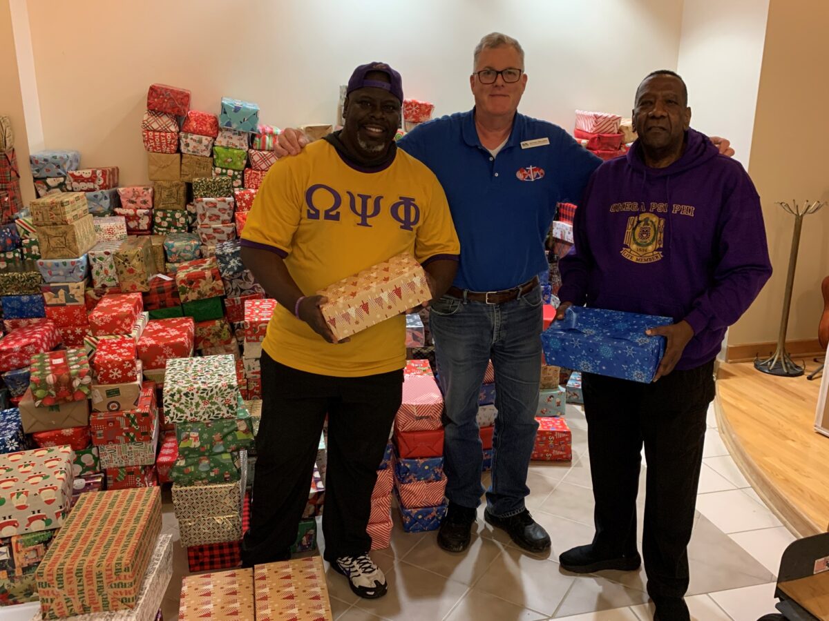 Christmas Shoebox Program – Houston International Seafarers Center